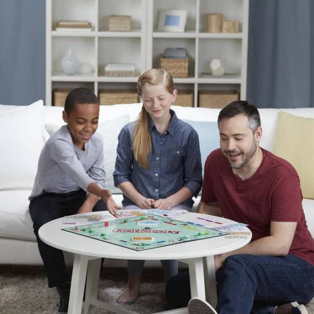 Jual Monopoly Classic Game Board Permainan Papan Monopoli Original ...