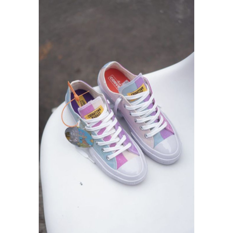 Jual CONVERSE CHINA TOWN LOW, SEPATU CEWEK (BISA BERUBAH WARNA KALAU ...