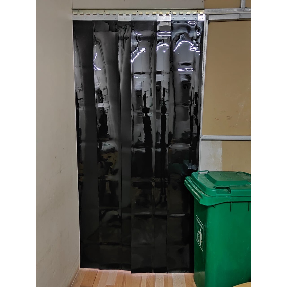 Jual Tirai PVC Curtain Hitam Rakit | Shopee Indonesia