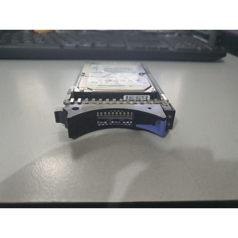 Jual Hardisk IBM 74Y6496 300GB 15K SAS SFF-1 HDD Hard Drive AIX/Linux pSeries lengkap bracket ...