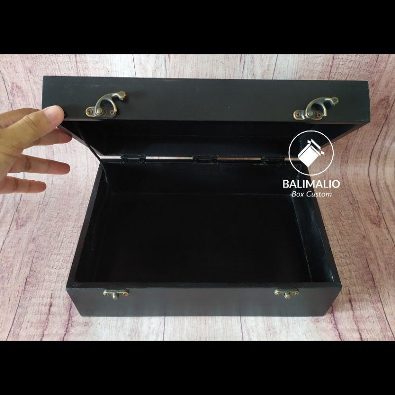 Jual Box Kayu Vintage/Kotak Kado Antik/Bloom Box/Gift Box | Shopee ...