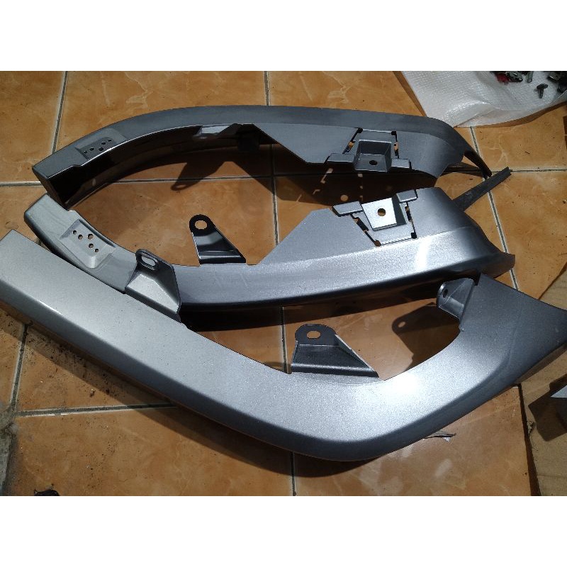 Jual Body Kit Mobilio S dan E Depan Belakang | Shopee Indonesia