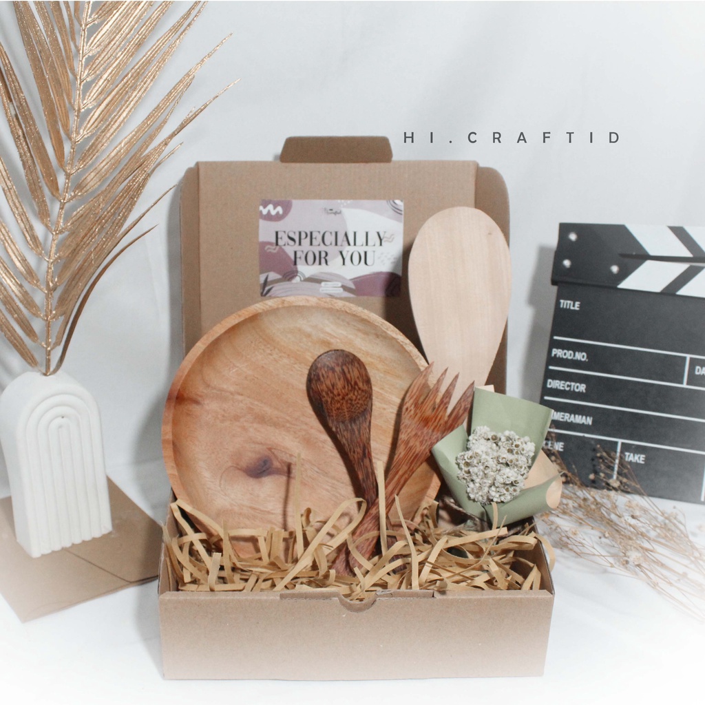 Jual Hampers Gift box wooden set | HAMPERS ULTAH | HAMPERS GRADUATION ...