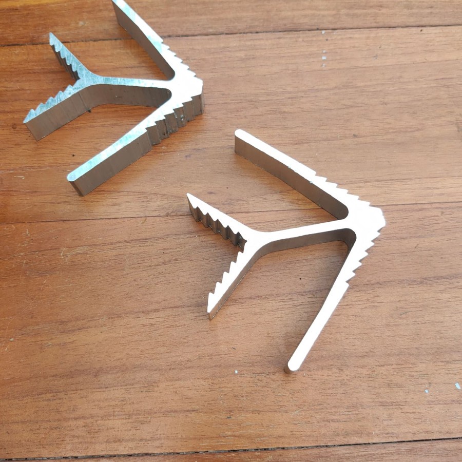 Jual Braket Ikan untuk Pintu Expanda atau Pintu kawat nyamuk | Shopee ...