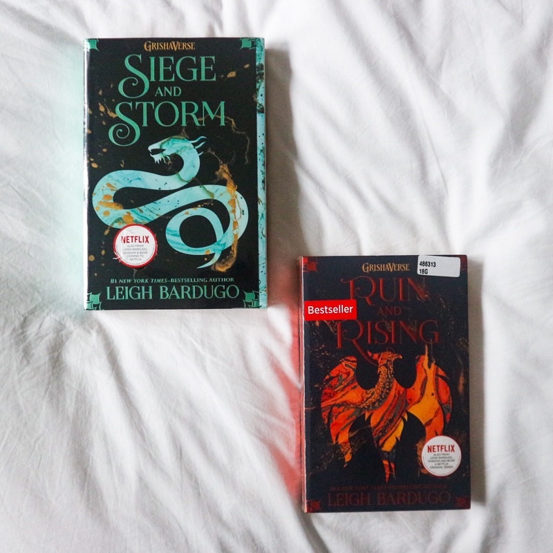 Jual shadow and bone trilogy (ruin and rising, siege and storm) - leigh ...