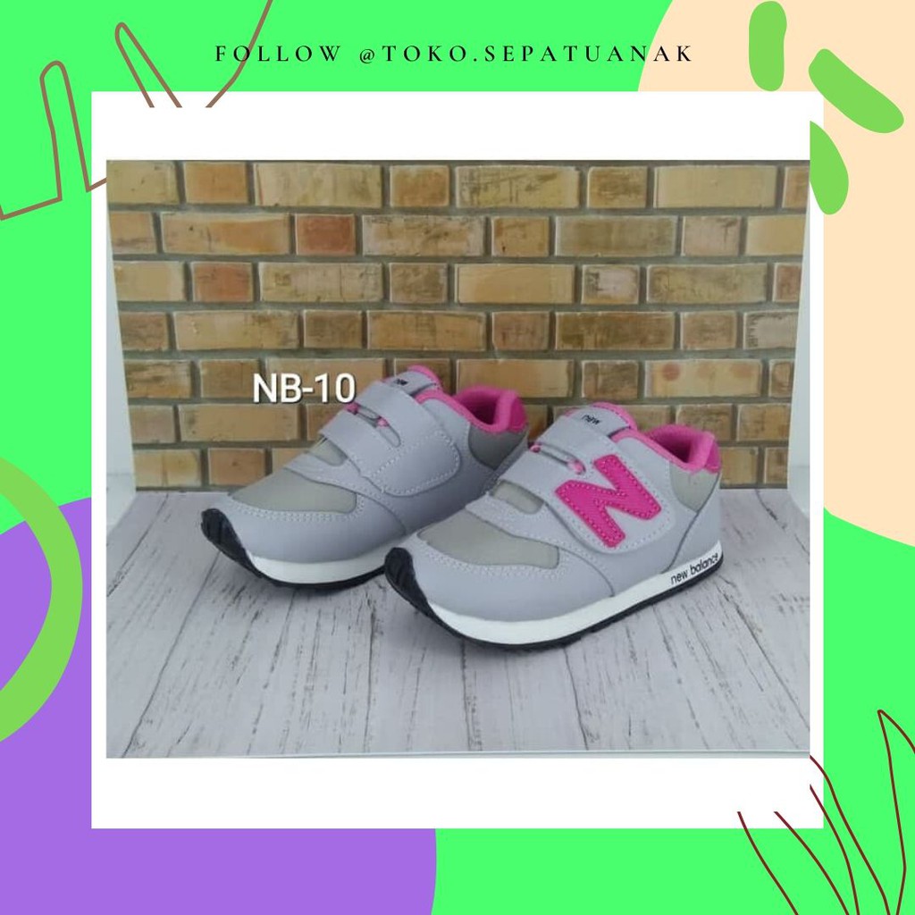 Jual Sepatu Sneakers Anak Perempuan Cewek SD TK PAUD Abu Pink Ringan ...