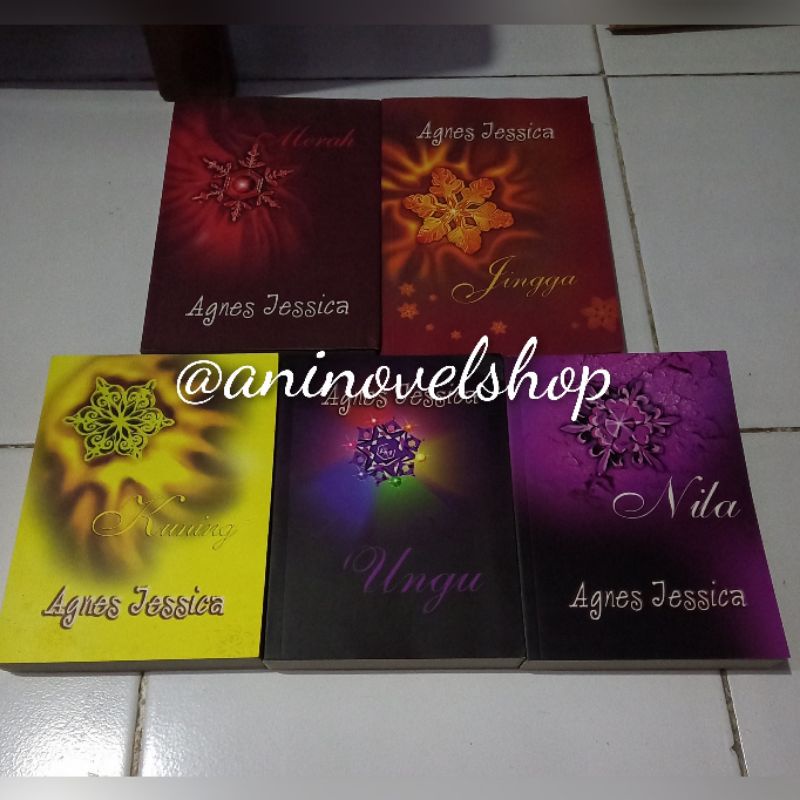 Jual Novel Agnes Jessica seri warna BEKAS ORIGINAL | Shopee Indonesia