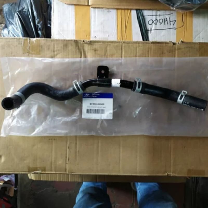 Jual selang hose heater coolant inlet Hyundai H1 Diesel type engine A2 ...