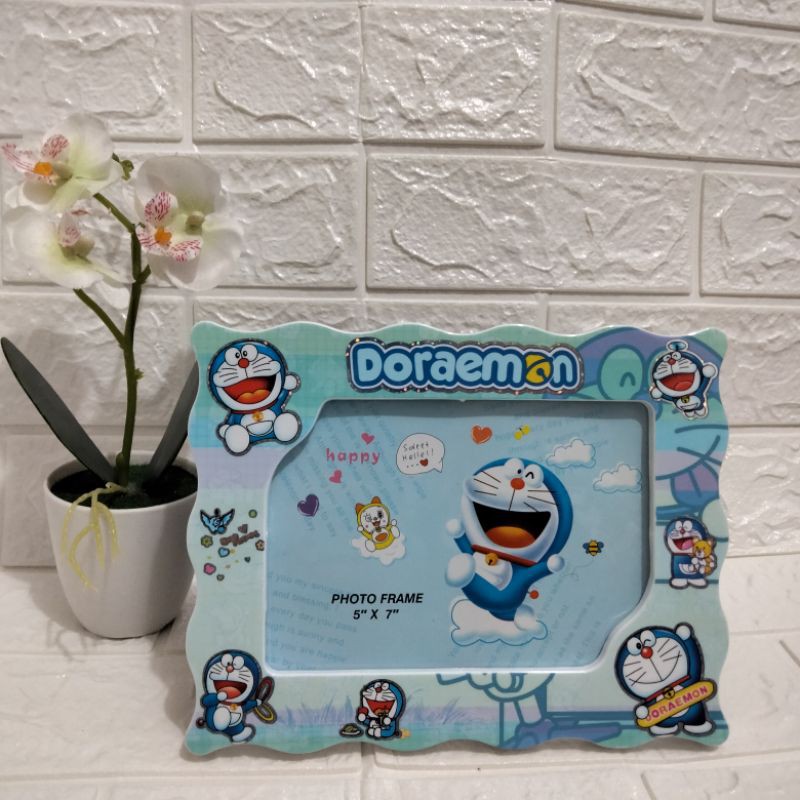 Jual Frame Foto/ Bingkai foto Karakter Doraemon | Shopee Indonesia