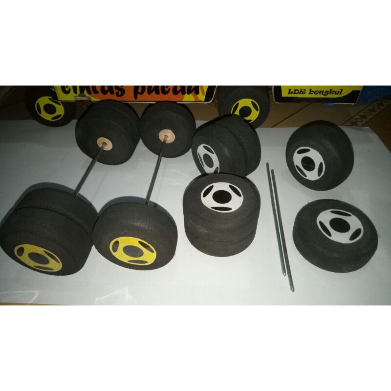 Jual Roda Miniatur Bus dan Truk Oleng(1:14 Dm5,4)(1:12 Dm5,8) | Shopee ...