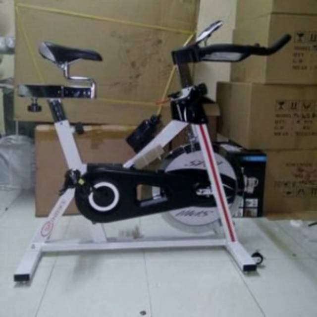 Jual SEPEDA STATIS/ SPINNING BIKE DIVO MSP1012 | Shopee Indonesia
