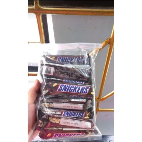 Jual coklat snickers isi 21.5gr isi 15 pcs | Shopee Indonesia