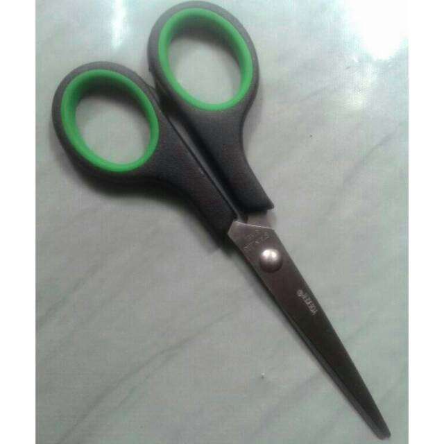Jual Gunting ukuran sedang (14cm) | Shopee Indonesia