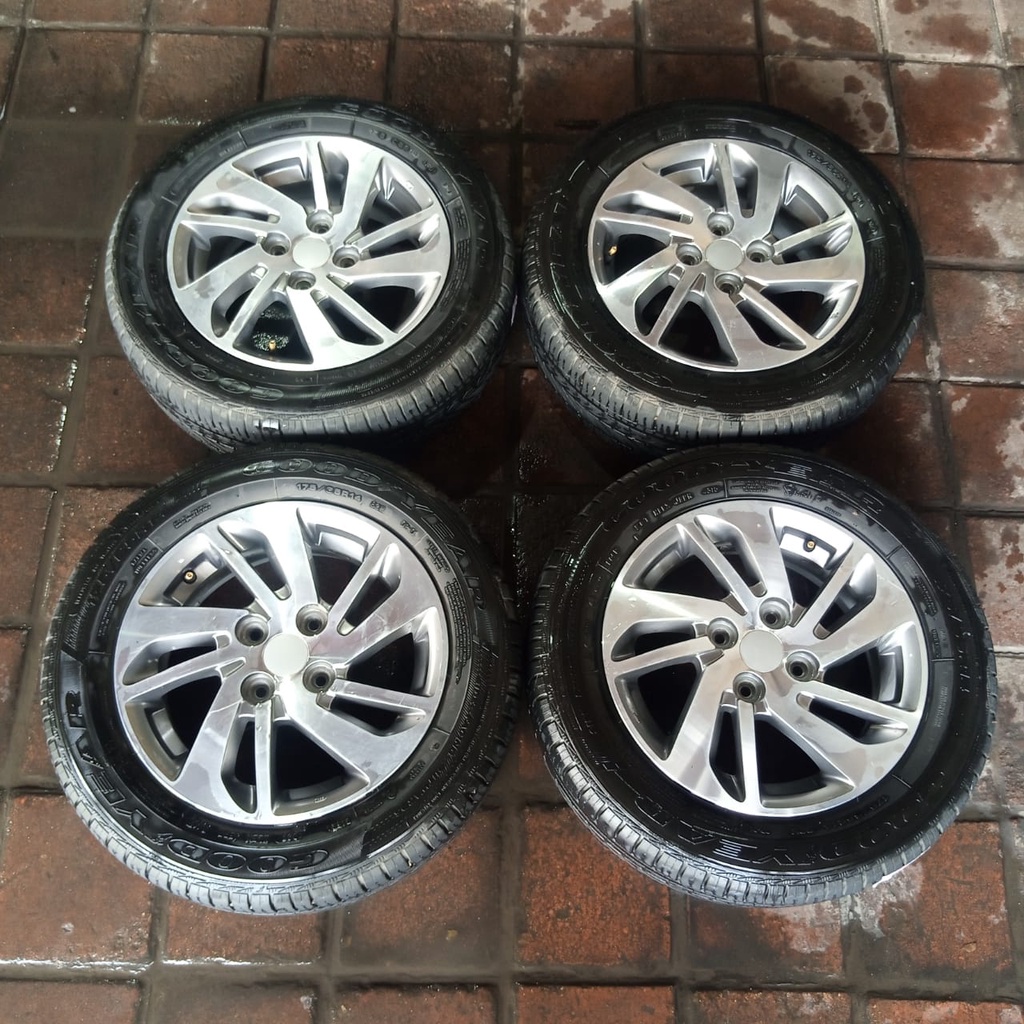 Jual pelek mobil seken bekas murah ring 14x5 pcd 4x100 seken std serion ...