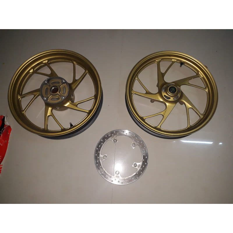 Jual Velg Ori New CB150R gold | Shopee Indonesia