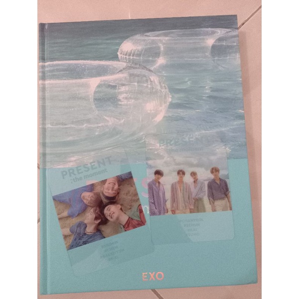 Jual EXO PHOTOBOOK/PRESENT THE MOMMENT/PHOTOBOOK/UNSEALED | Shopee ...