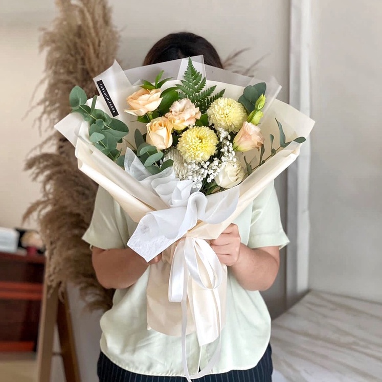 Jual INBLOOM FLORIST/ Buket Bunga / bunga asli / VALENTINE / buket ...