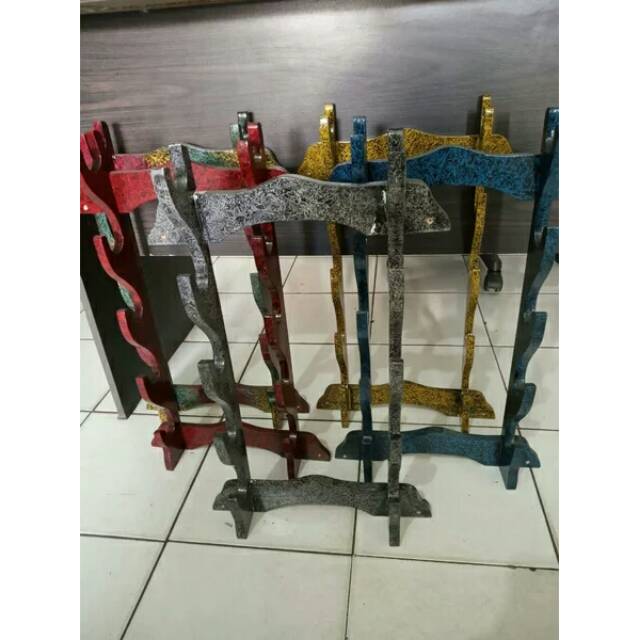 Jual Tatakan Dudukan Pedang Stand Dinding 5 Tingkat Corak | Shopee ...