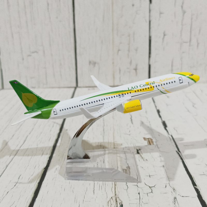 Jual Obral Miniatur Pesawat Diecast Model Pesawat Pajangan Pesawat ...