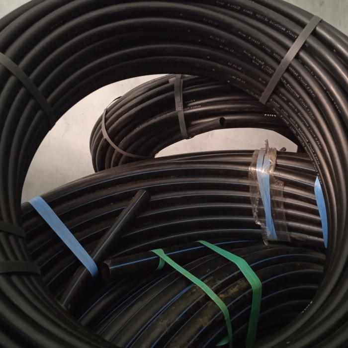 Jual PIPA HDPE ATAU SELANG AIR INOAC PN 10 1 INCHI | Shopee Indonesia