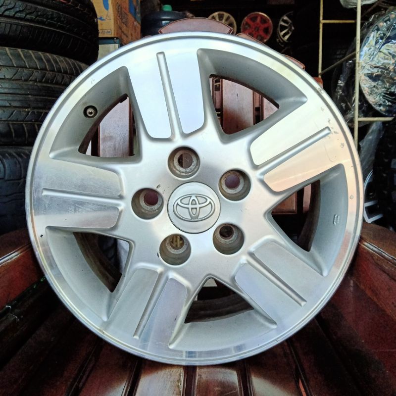 Jual Velg Mobil TOYOTA INNOVA Tipe G R15, Lubang/PCD 5/114 (Original ...