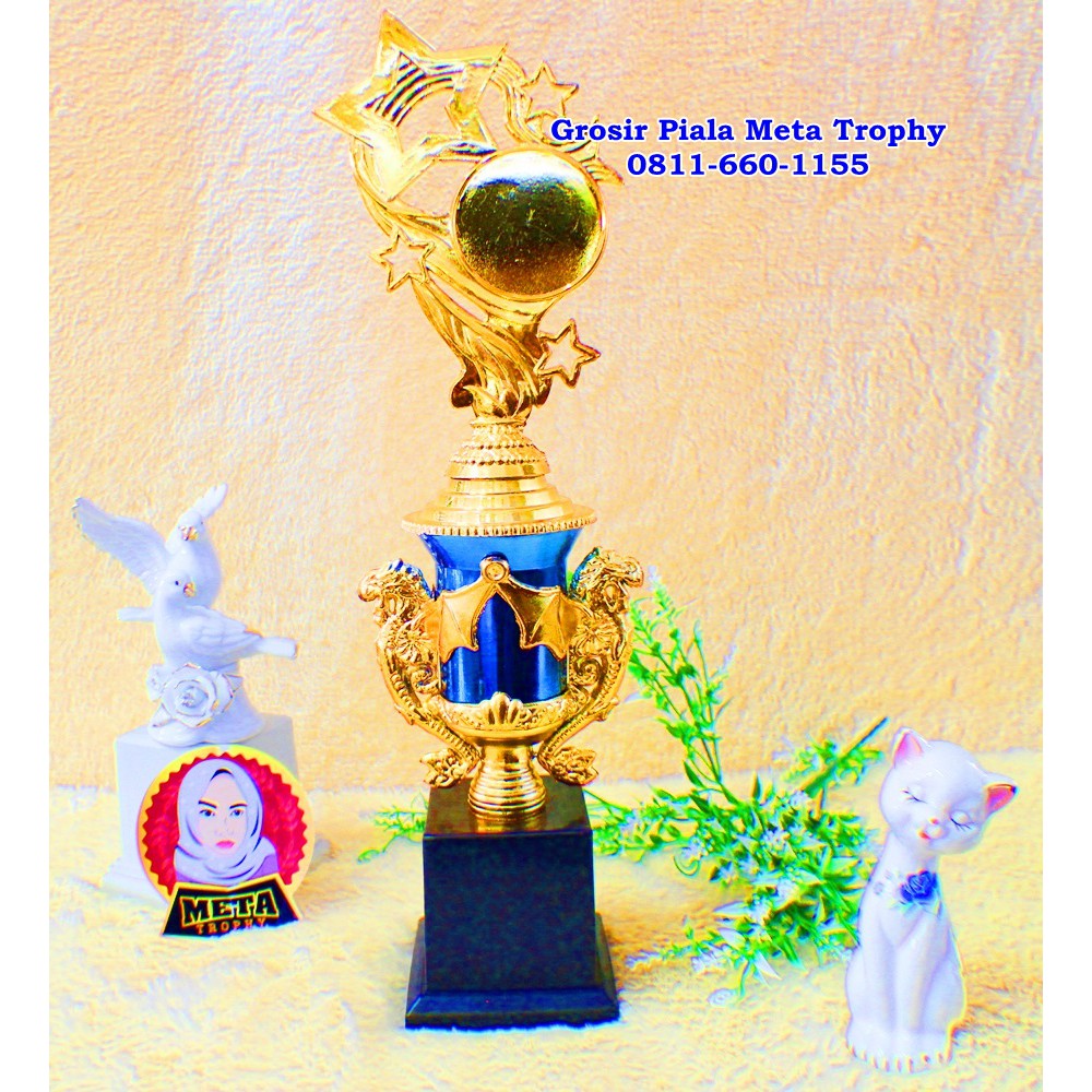 Jual PIALA JUARA 123 TROPHY KEMERDEKAAN SPECIAL 17 AGUSTUS HARGA PER ...