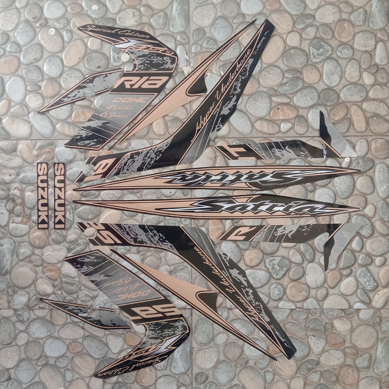 Jual stiker/sticker striping motor suzuki satria f150 se 2012 | Shopee ...