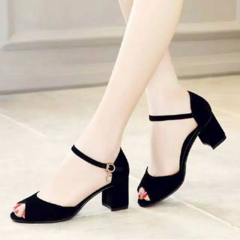Jual sandal heels wanita tali variasi polos h31 | Shopee Indonesia