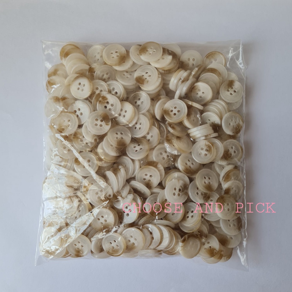 Jual Kancing Belang Putih / Kancing Zebra / Kancing Lolipop Putih ...