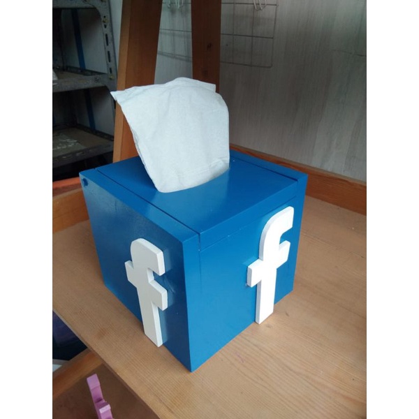 Jual Kotak Tisu Medsos Facebook Ukuran kotak tisu kecil~ logo timbul ...