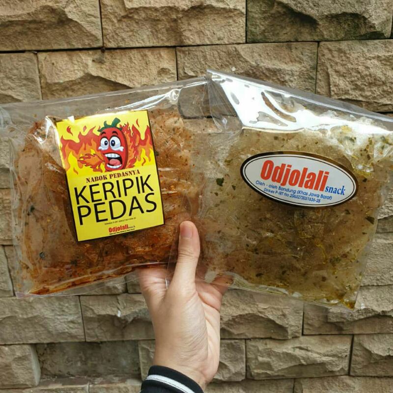 Jual Keripik Kaca Kripca Pedas Odjolali Khas Bandung Keripik Beling ...