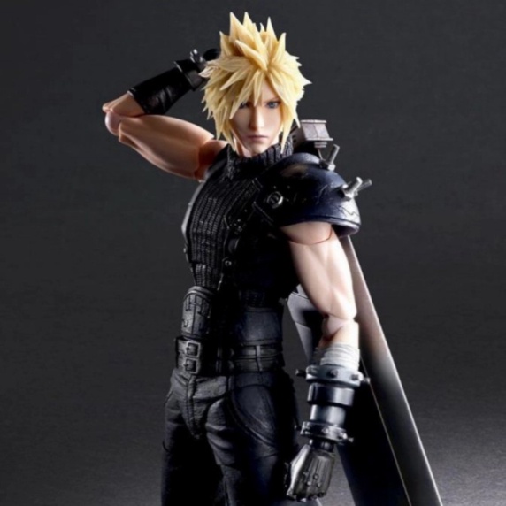 Jual Promo Playarts Kai Final Fantasy 7 Remake Cloud Strife Play Arts ...