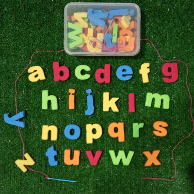 Jual NusaEduToys - MERONCE HURUF SPON / meronce huruf / jarum plastik ...