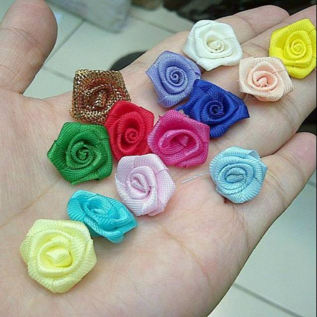 Jual 12 Piece Aplikasi Bunga Mawar Kucai Pita Satin 15mm Polos Warna ...