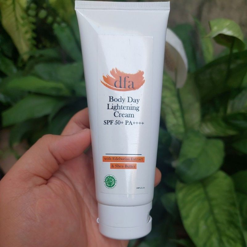 Jual Dfa Body Day Lightening Cream SPF 50+ PA++++ 100g | Shopee Indonesia