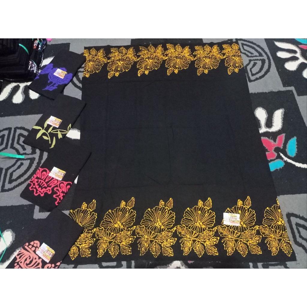 Jual sarung aqil asli // sarung aqil motif // sarung putri aqil ...