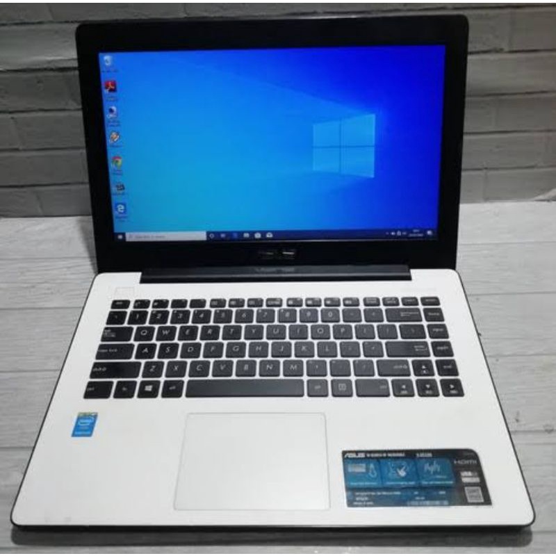 Laptop Asus X453m full elegant.Full HD