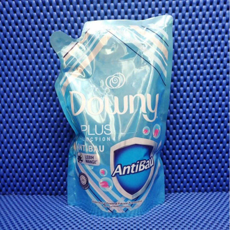 Jual Downy plus collection anti bau 650ml pewangi pakaian | Shopee ...