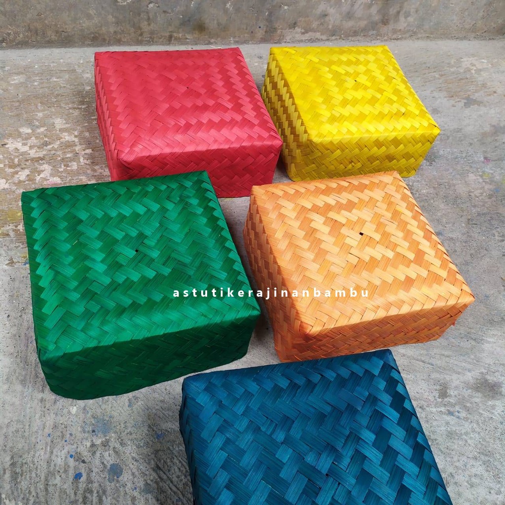 Jual Besek Bambu Warna 20 x 20cm/Besek Bambu Tradisional/Besek Bambu ...