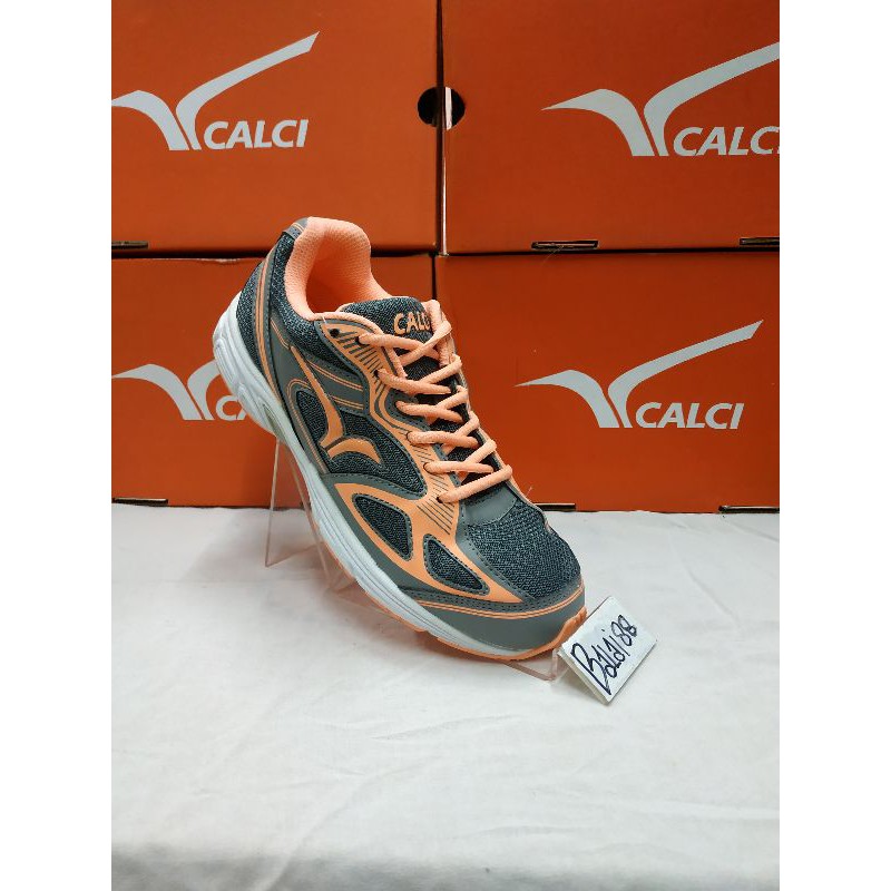 Jual sepatu lari / running / jogging calci dallas (100% original calci ...