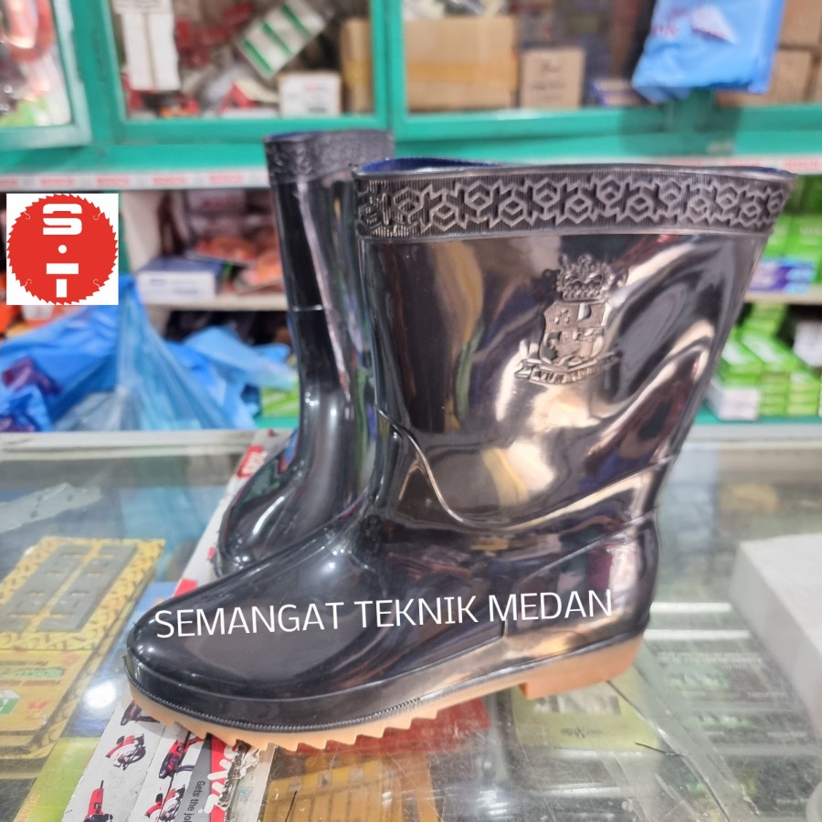 Jual RB1 SEPATU AP BOOT BOOTS KARET PENDEK SIZE 37 - 42 HITAM YUMEIDA ...