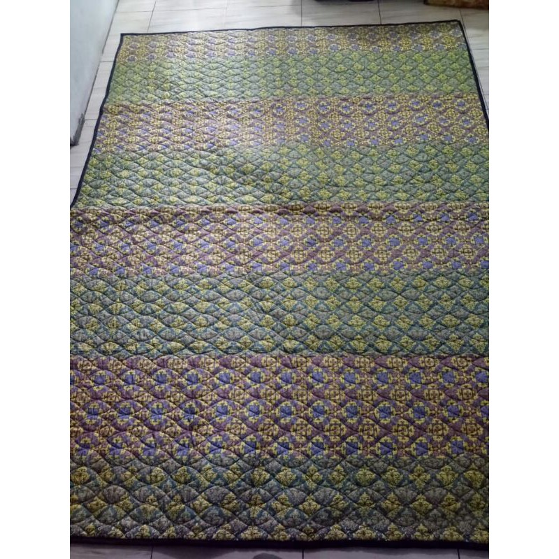 Jual karpet multifungsi quilting motif batik | Shopee Indonesia
