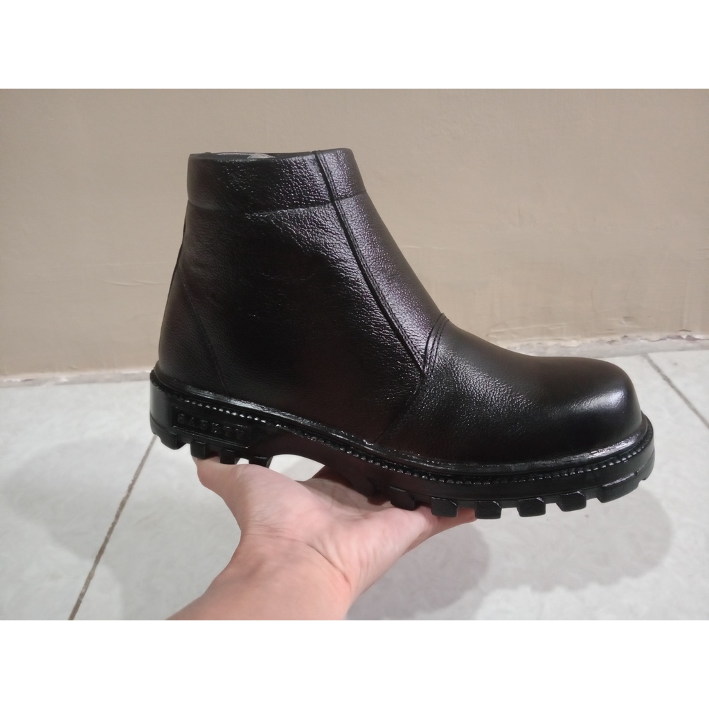 Jual sepatu septy pria kulit model resleting samping | Shopee Indonesia