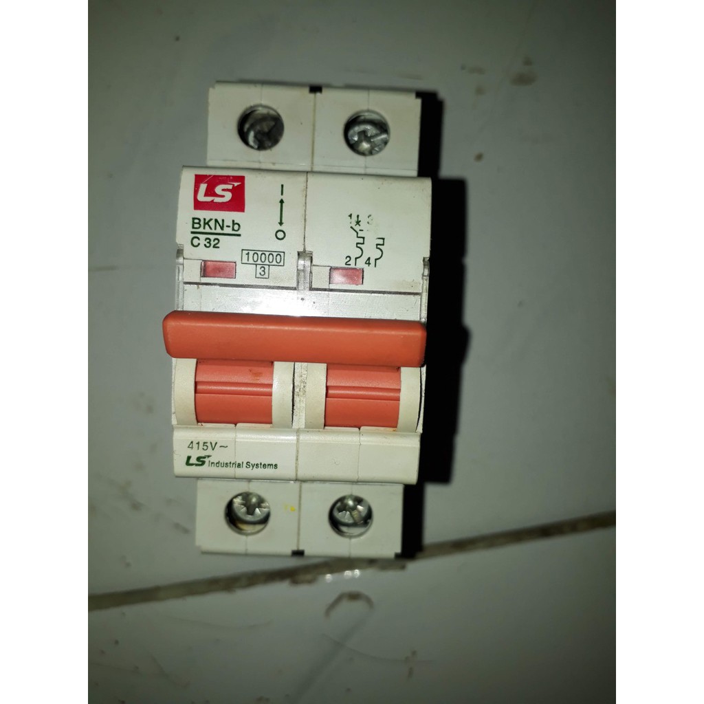 Jual MCB LS-IS BKN-B 2P 32A -10000-3 C32 415V~ patent protect ORI KOREA ...