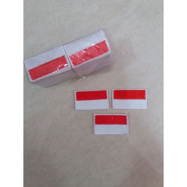 Jual BENDERA MERAH PUTIH EMBLEM BORDIR | Shopee Indonesia