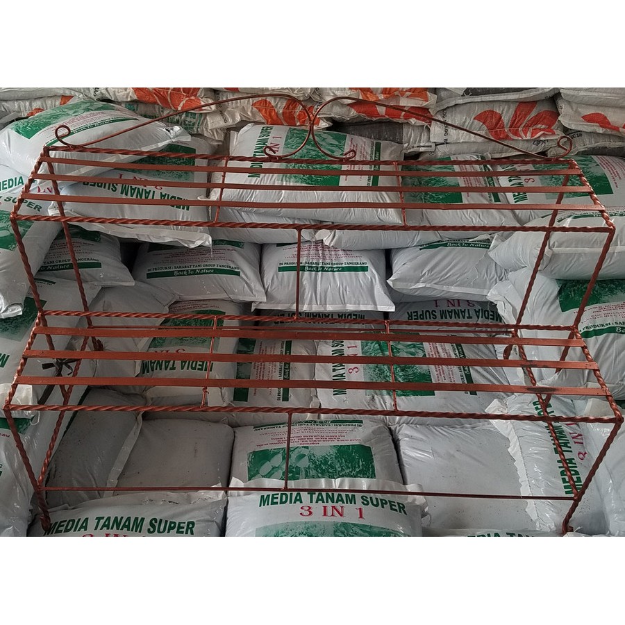 Jual RAK BESI POT BUNGA 2 SUSUN GOJEK GRAB ONLY TEMBAGA | Shopee Indonesia