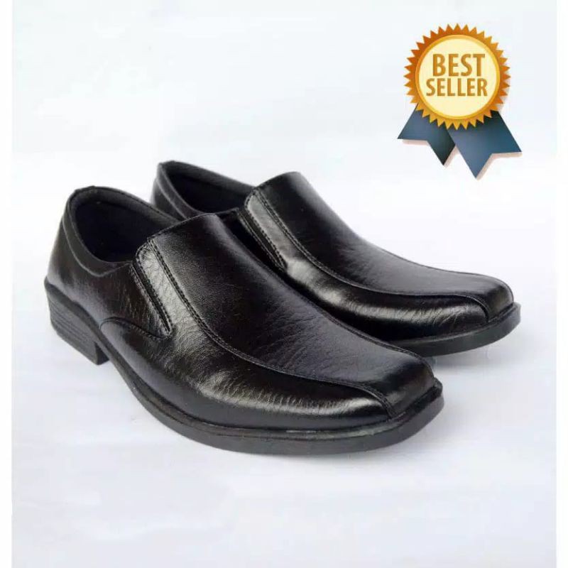 Jual sepatu kantor pria 02/sepatu kerja/sepatu Kickers/sepatu pria ...
