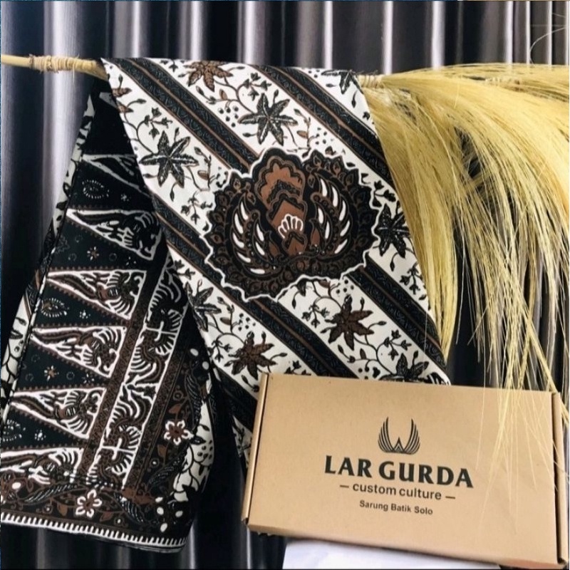 Jual SARUNG LAR GURDA | SARUNG BATIK LAR GURDA | SARUNG KANG SANTRI ...