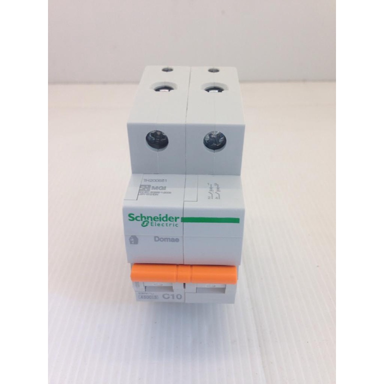 Jual MCB Domae 2P 10A 4.5KA Merk Schneider | Shopee Indonesia