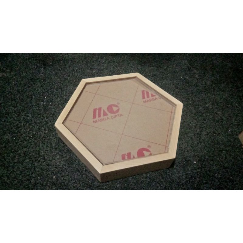 Jual Frame 3D Hexagon Bingkai Segi enam 25x29cm akrilik rongga | Shopee ...